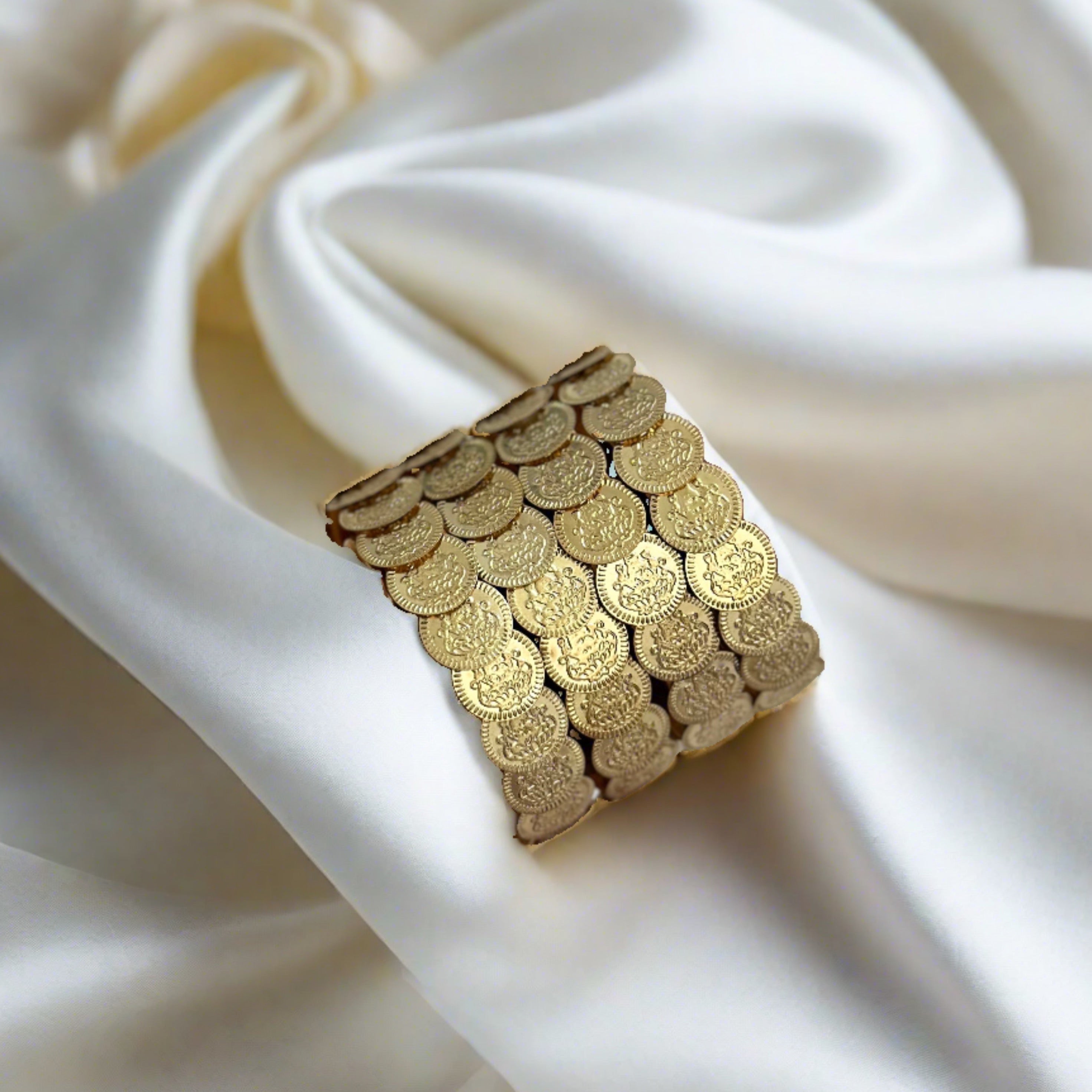 Coin Kada Silk Thread Kundan Bangles – Wow Knots